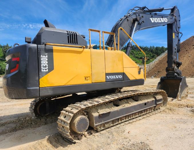 VOLVO CRAWLER EXCAVATOR EC380EL(STOCK:FB1945) - Faiz Brothers Co. Ltd.